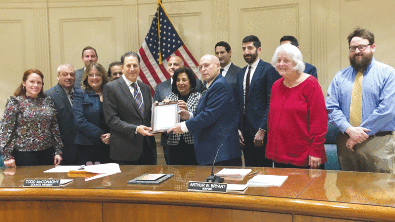 Woods honors Ahee family during jewelry store’s 75th anniversary