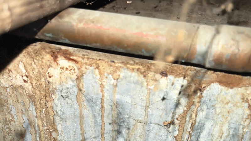 Know how to avoid and deal with frozen pipes