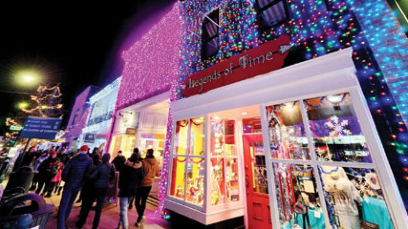 Big, Bright Light show kicks off to help brighten the holiday season