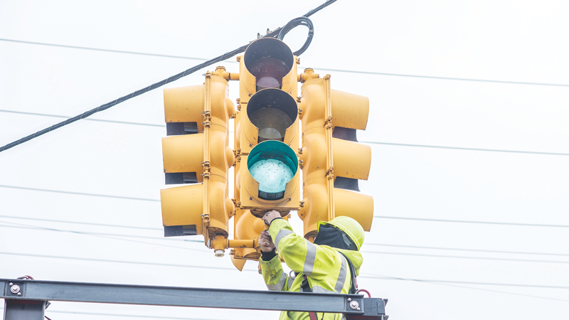 Roads department trials new traffic light technology