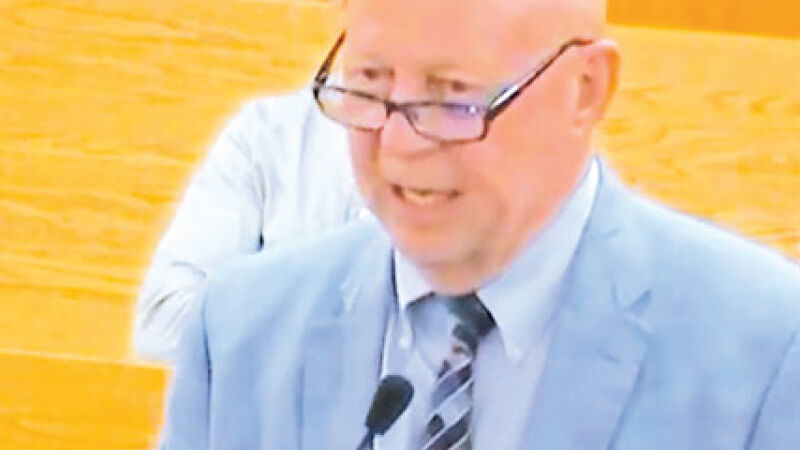 Supervisor attempts to switch Clinton Township’s attorney