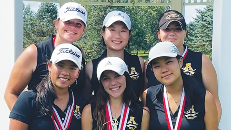 Highlanders’ golf one step closer to championship three-peat