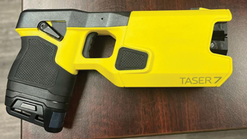 Eastpointe officers undergo training for new Taser models