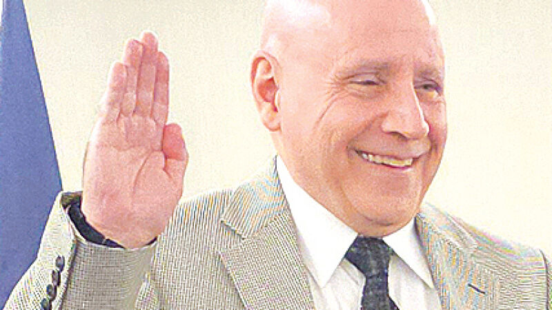 Retired police chief now serving on West Bloomfield Township Board of ...