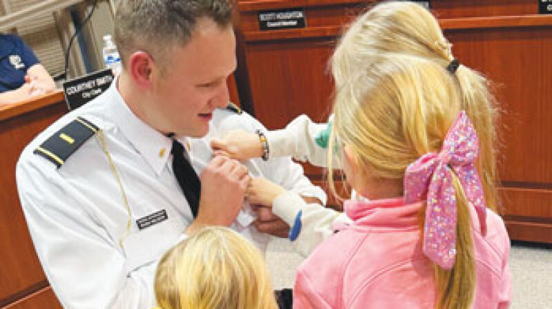 Respected Grosse Pointe Shores sergeant becomes a lieutenant