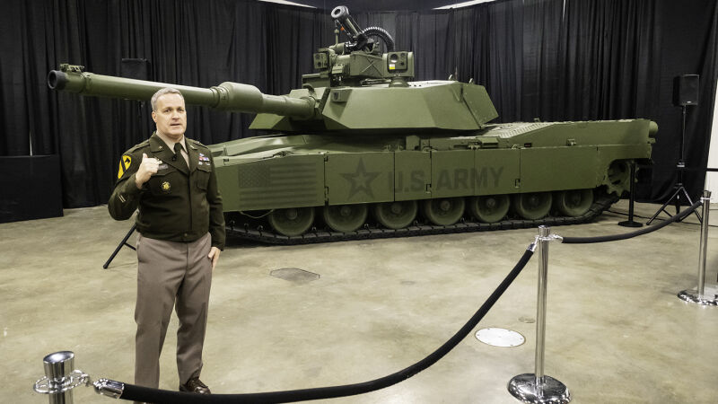 Army unveils Roush-built tank prototype at auto show